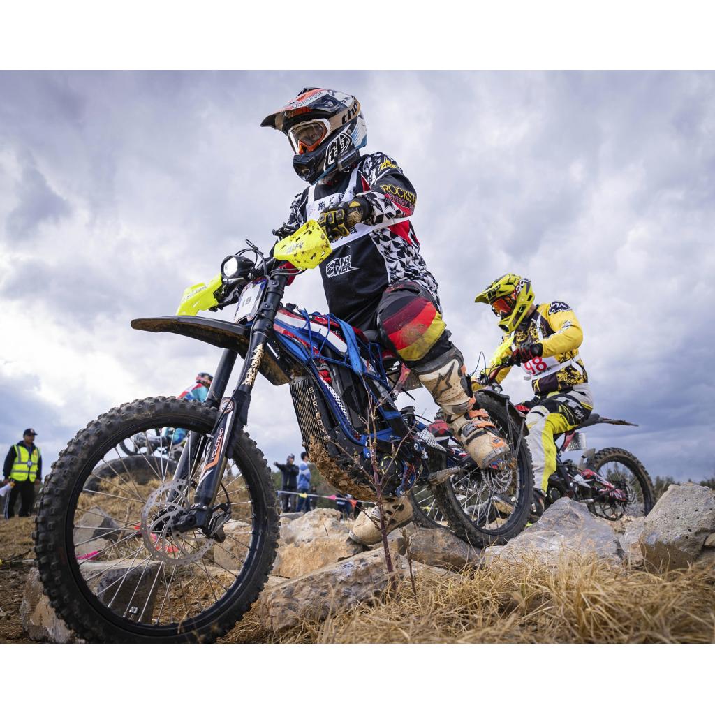 SUR-RON LB-X - Powercut